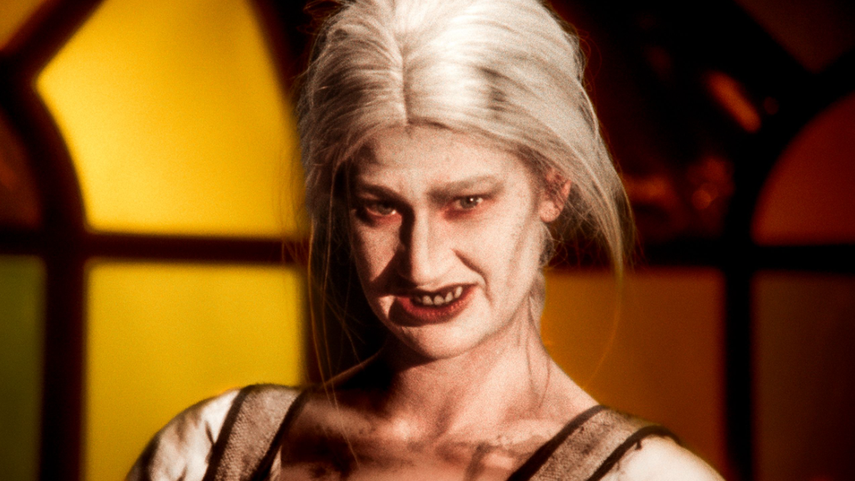 In Dead Lover, Grace Glowicki Gets Down & Dirty | Review